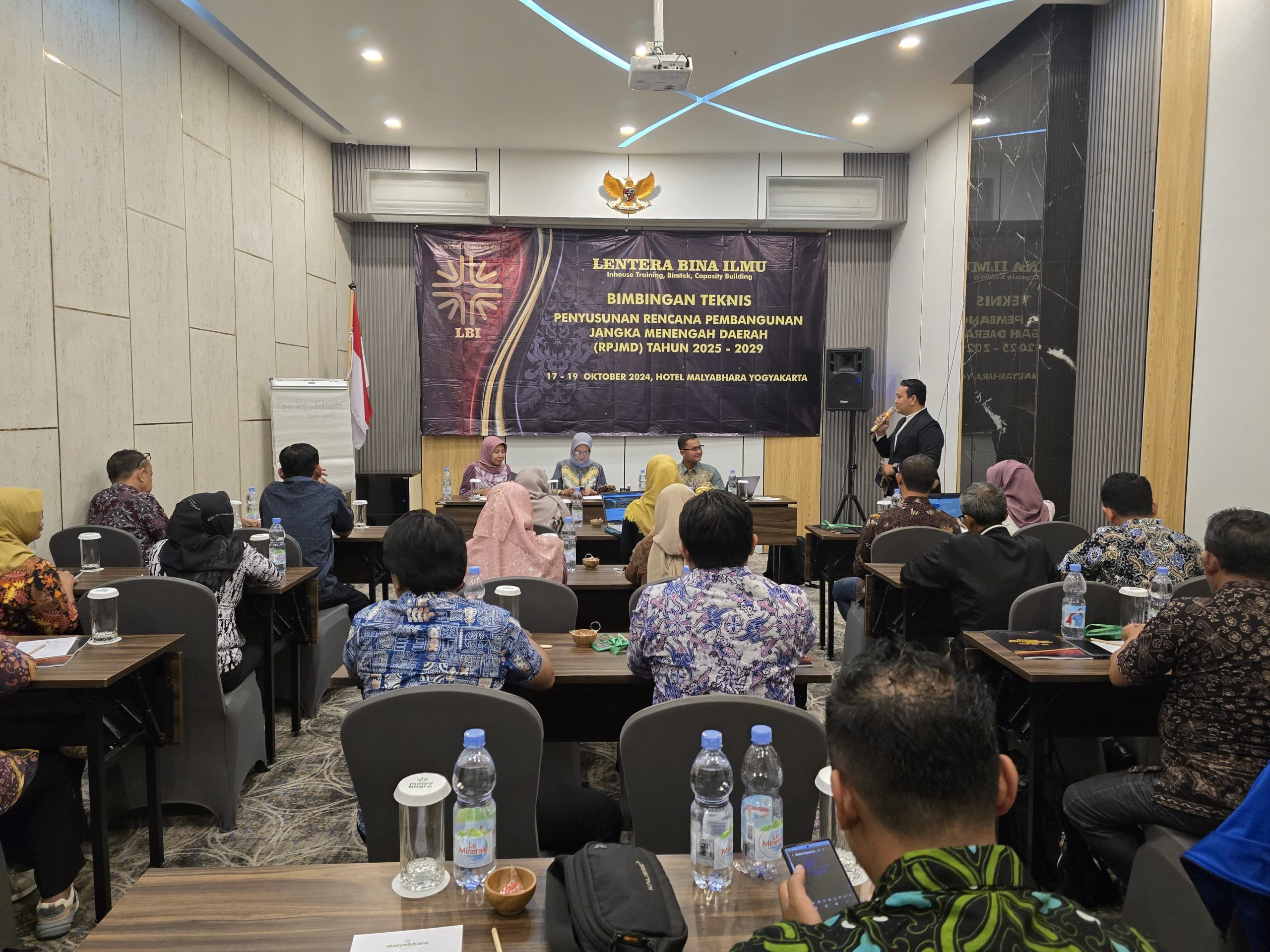 Bimbingan Teknis Penyusunan Rencana Pembangunan Jangka Menengah Daerah (RPJMD) Tahun 2025-2029 ...